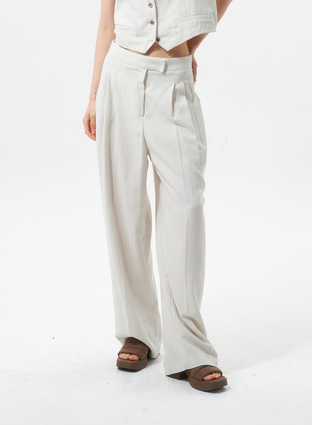 Linen Tailored Pants IU326 - Korean Women's Fashion | LEWKIN