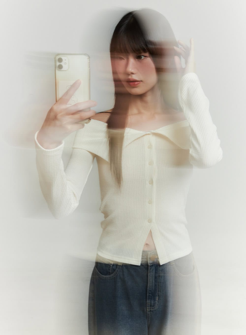 Off-Shoulder Buttoned Cardigan CG426 - Acubi style | LEWKIN